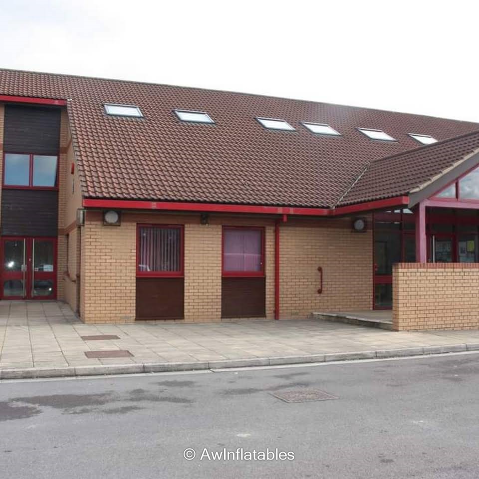 St Georges Community Centre - Bouncy Castle, Assault Course & Soft Play ...